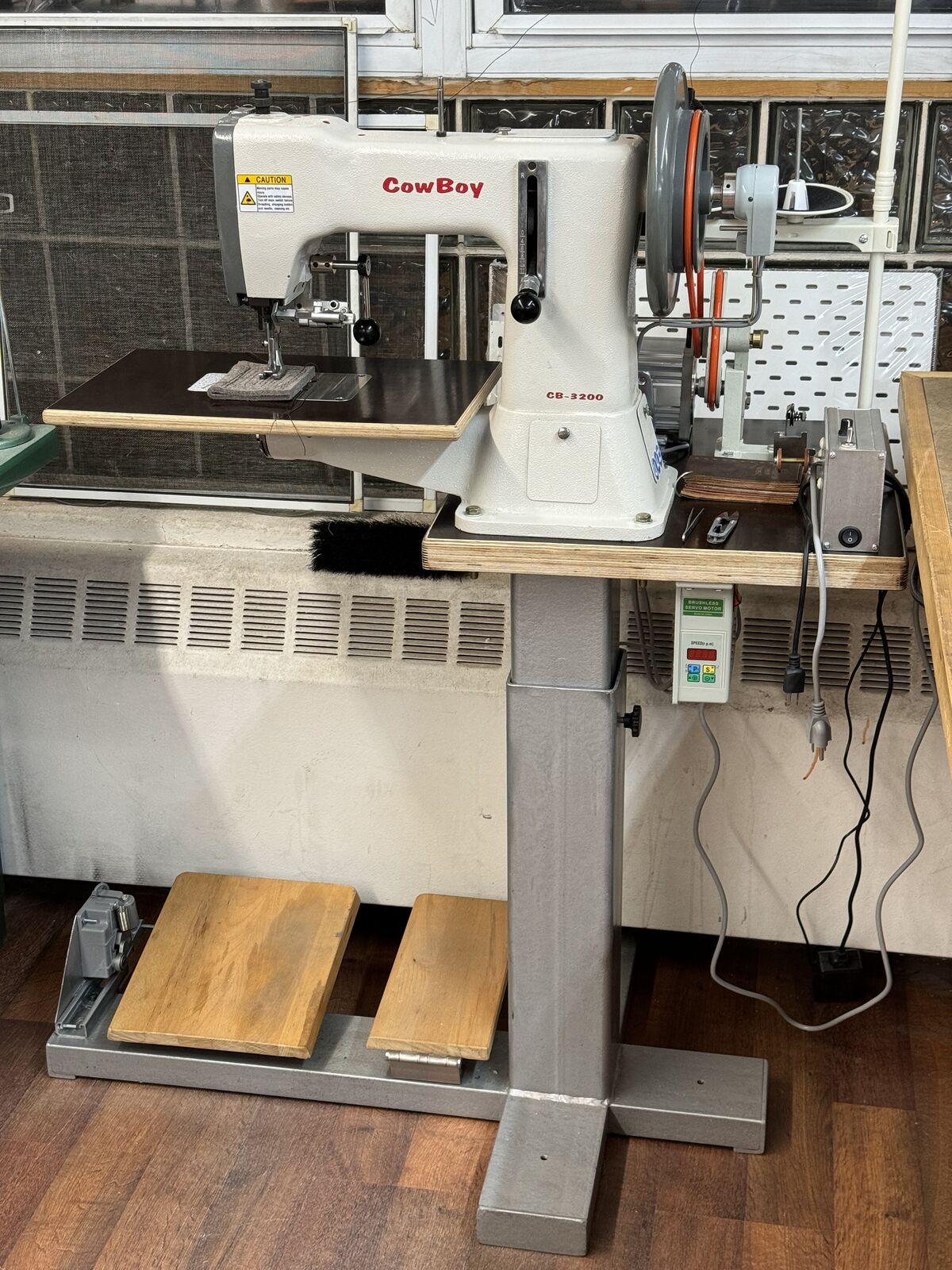 CowBoy CB3200 Leather Stitcher - Pumping Station One